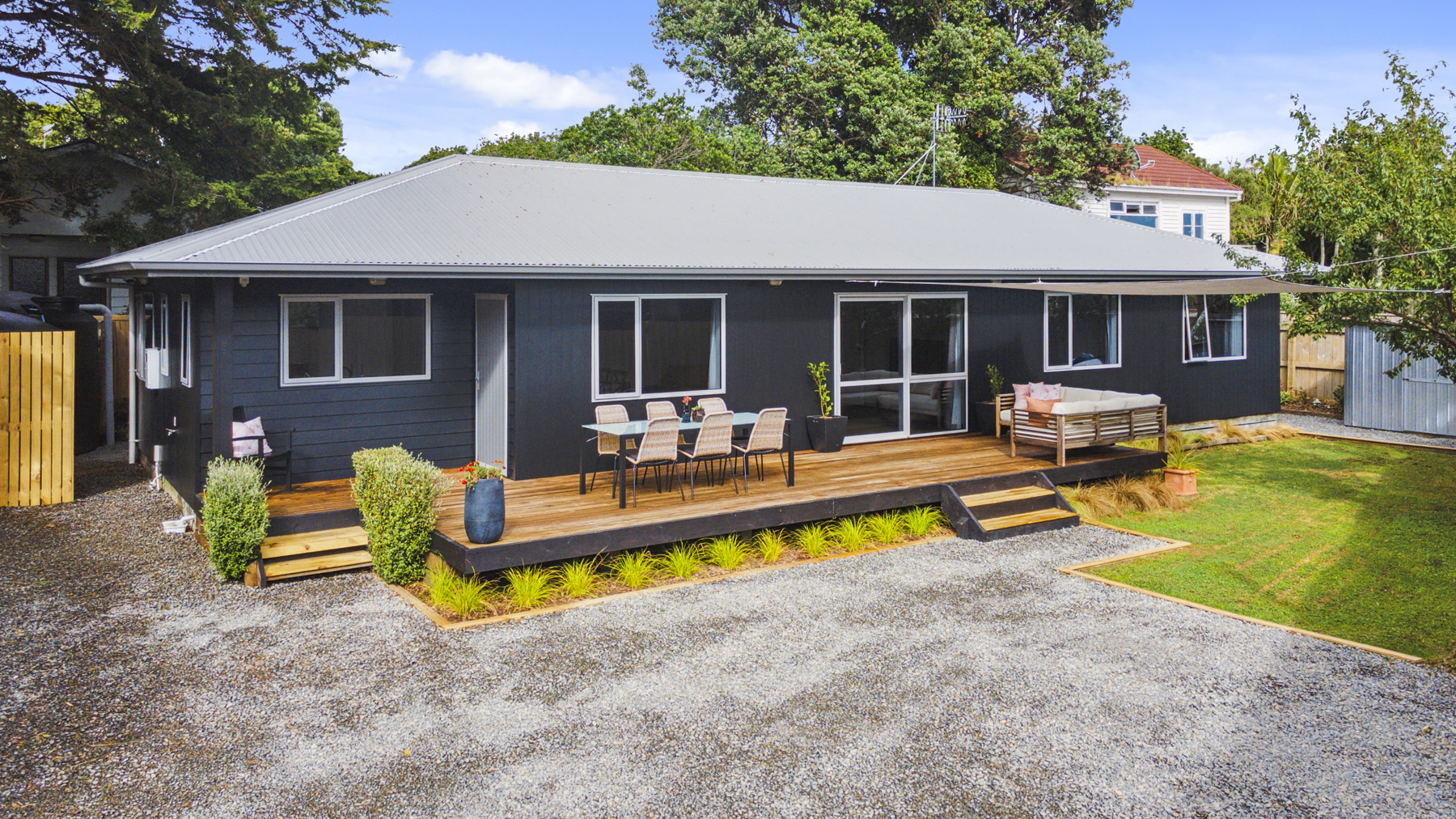 STYLISH EASY CARE LIVING - HANDY LOCATION - 24b Rimutaka Street ...